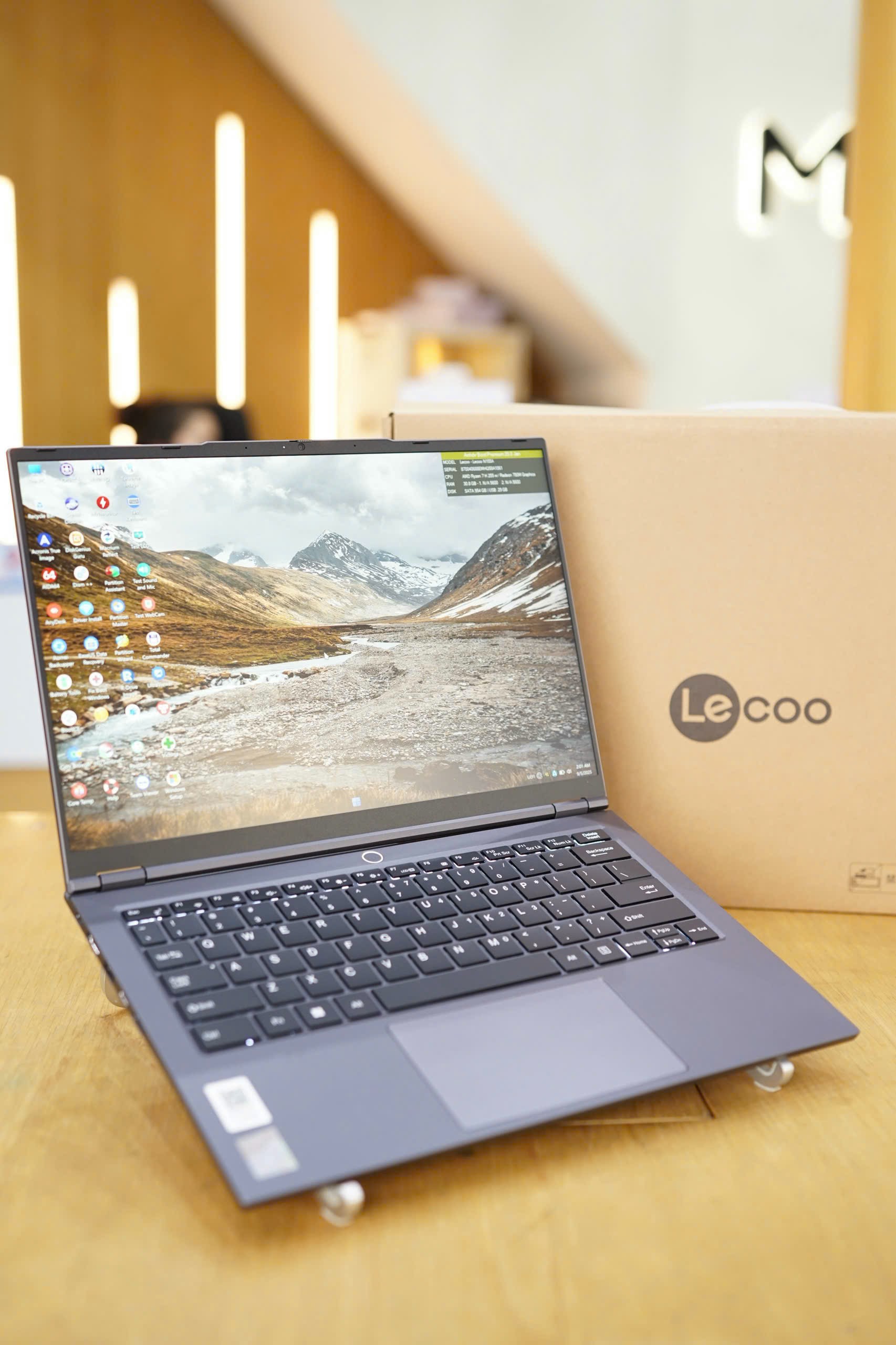 Lenovo Lecoo Pro 14 - 2025 Ryzen 7 H 255 32GB 1TB 14inch 2.8K 120Hz (New)